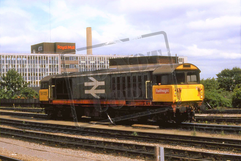 British Railway Photographs | CLASS 58 COLOUR | 58025BT BRISTOL BATH ...